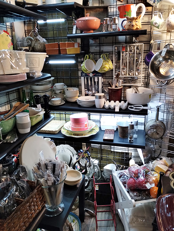 Kitchen gadgets galore! From whisks to waffle irons, it's a culinary treasure trove that would make Julia Child swoon.