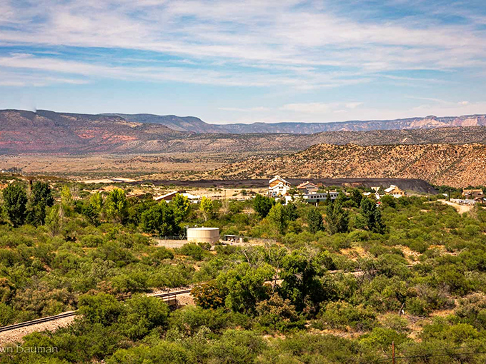 Nature's amphitheater! Clarkdale nestles into the landscape like it's settling in for the world's most scenic movie night.