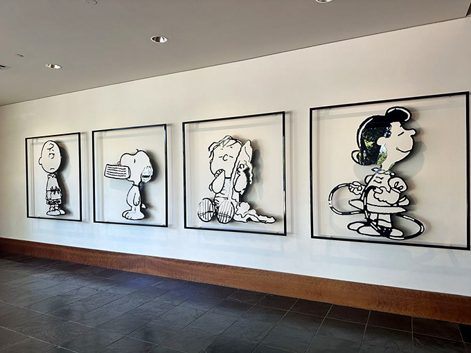 Who needs speech bubbles when you've got larger-than-life Peanuts pals? These wall-mounted characters are ready for their close-up, Mr. DeMille!