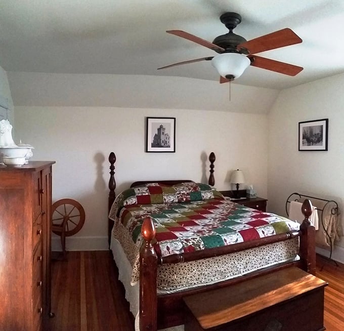 Sweet dreams are made of this. Drift off to the gentle lullaby of lapping waves in this cozy bedroom that's part nautical charm, part grandma's house.