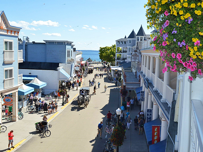 Main Street: where "rush hour" means a stampede to the fudge shops. Careful, or you might get trampled by a runaway sweet tooth!