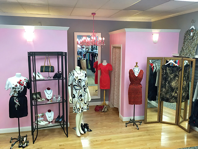 Great Stuff: Where high fashion meets humble prices. It's like raiding a celebrity's closet, minus the restraining order!