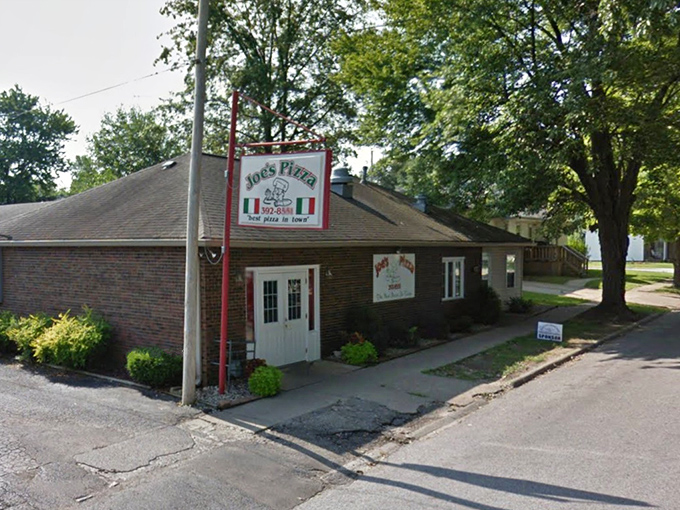 Joe's Pizza: Small-town charm, big-time flavor. This Olney institution proves good things come in modest packages.