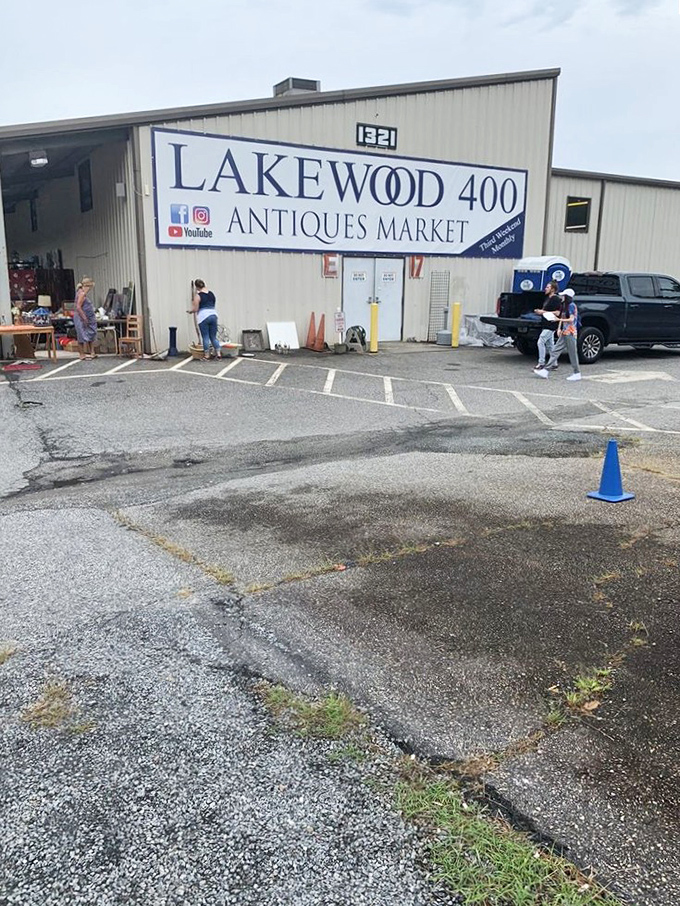 "Lakewood 400: Where antiques party once a month. It's like a high school reunion, but for furniture!"