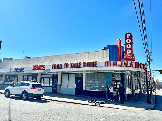 Majestic Diner: Atlanta's nocturnal oasis! Serving "Food that pleases" and curing late-night cravings since 1929.
