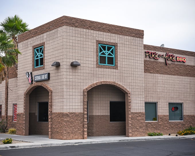 Pork on a Fork: Where wordplay meets flavor play. This modern joint proves that barbecue can be sleek, chic, and still make you weak in the knees.