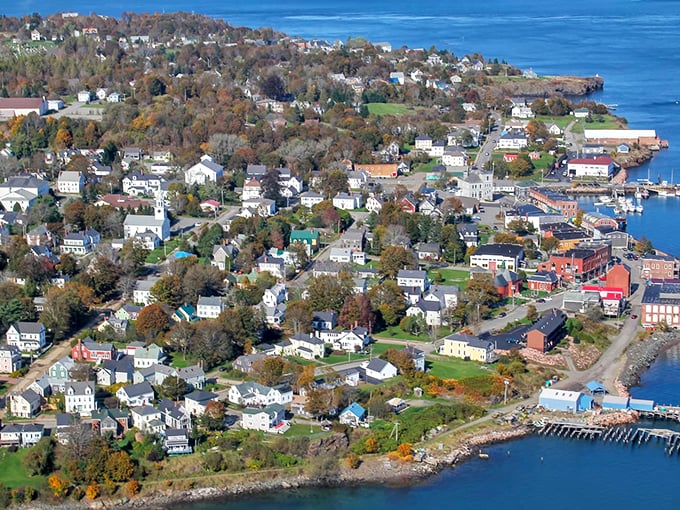 Eastport's working waterfront: Where fishing boats and art galleries coexist in perfect harmony. It's a feast for both the eyes and the taste buds.
