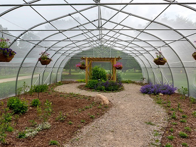Old-school cool! This water wheel's working harder than a hamster on an exercise wheel, but with much better views.