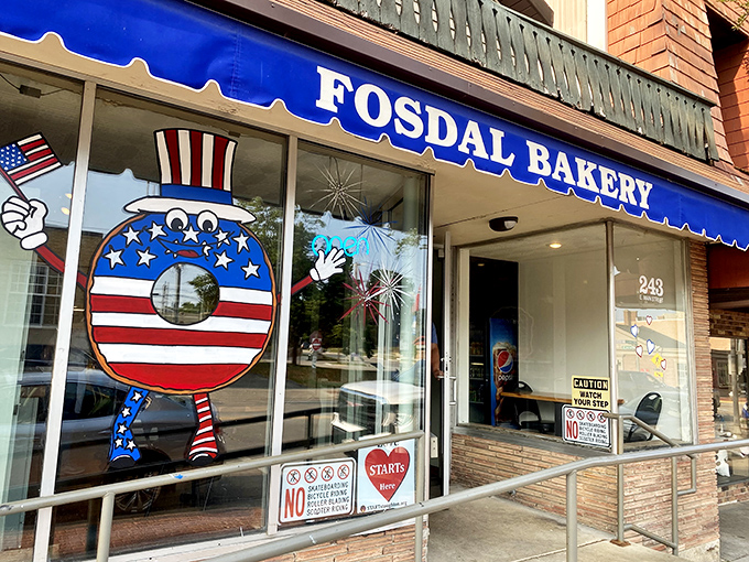 Fosdal Home Bakery: Where kringle traditions live on! Step into this blue-awninged wonderland and prepare for a pastry experience that's pure Americana.