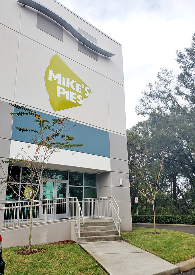 At Mike's, the future of pie is now! Their contemporary digs are home to timeless tastes that'll make your taste buds sing.