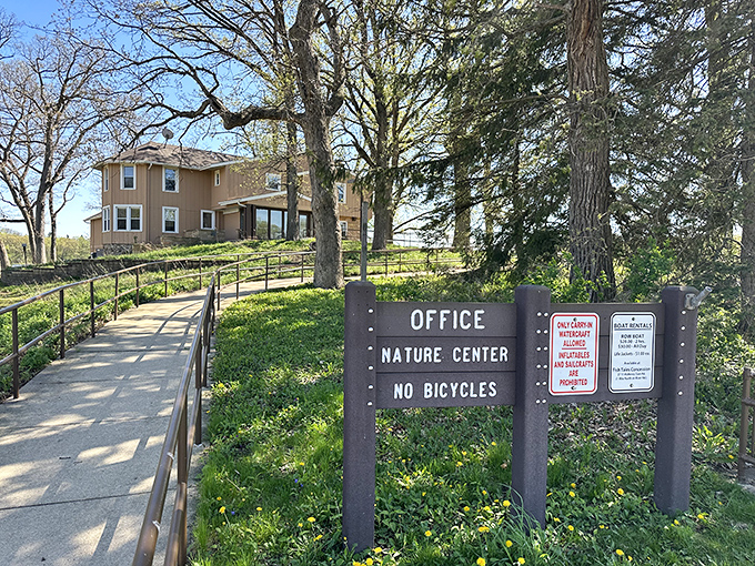Nature's own obstacle course! Winding trails and pristine waters make Moraine Hills the perfect spot for wannabe explorers.