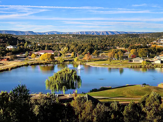 Nestled beneath the Mogollon Rim, Payson offers a slice of mountain magic. It's like Colorado, but with better weather!