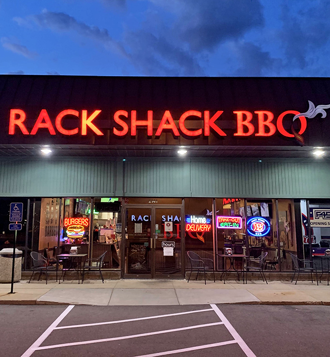Don't let the modest storefront fool you. Behind those doors, Rack Shack is working barbecue magic that would make Houdini's mouth water.