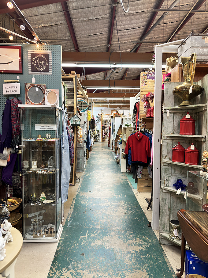 Flea market or time machine? This bazaar is where past and present collide in a kaleidoscope of curiosities.
