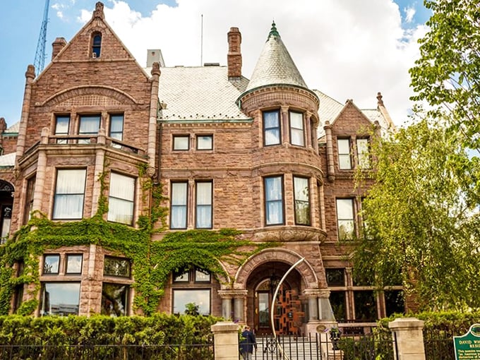 Crystal chandeliers and gourmet burgers? The Whitney proves you can have your castle and eat in it too!
