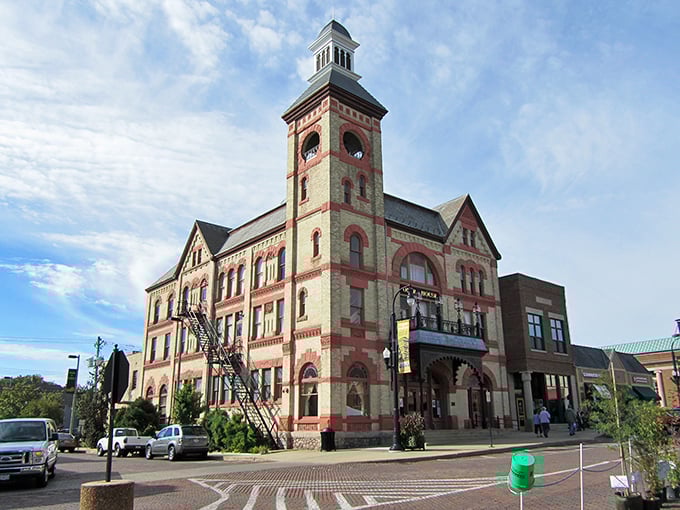 Lights, camera, small-town action! Woodstock's picturesque square is ready for its close-up, no Hollywood magic required.