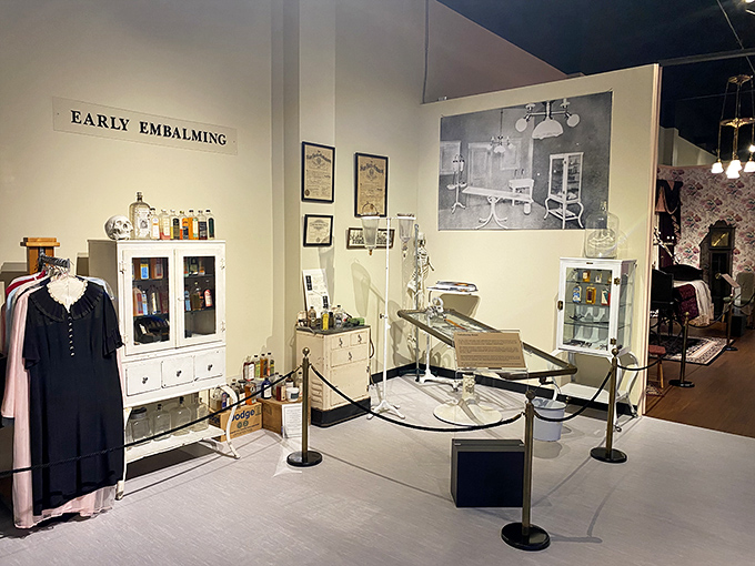 The original extreme makeover artists at work! This early embalming exhibit shows that looking good never goes out of style &ndash; even after you're gone.