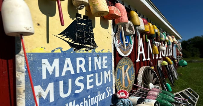 Is it a museum or a garage sale? With vintage signs and weathered wares, this outdoor gallery blurs the lines delightfully.