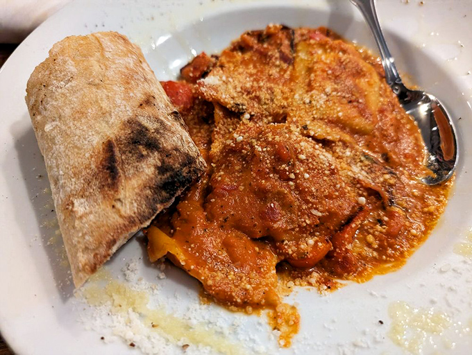 Pasta that would make an Italian grandmother nod in approval. This Südtirol specialty is a hearty hug for your taste buds.