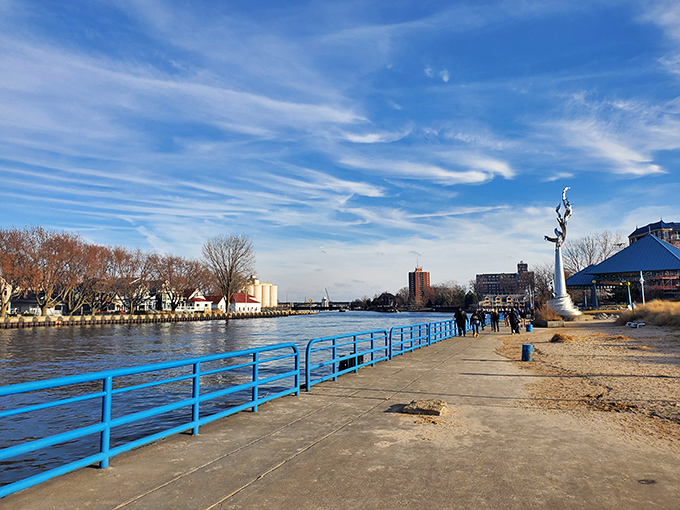 Stroll along the riverwalk, where the water views are free and the people-watching is priceless. It's nature's own reality show!