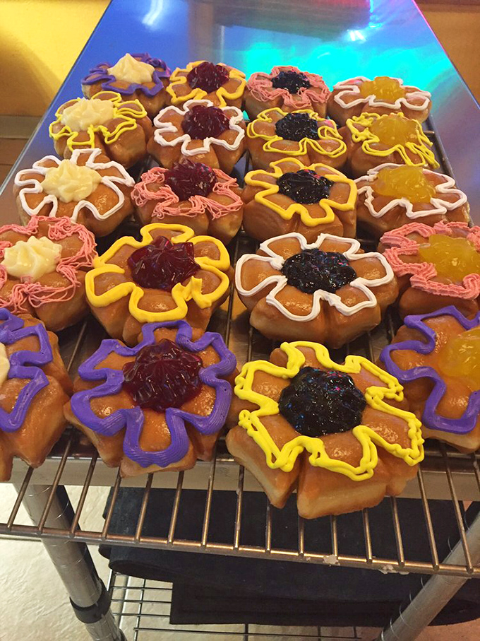 A bouquet of edible flowers! These colorful creations prove that Mother Nature has nothing on a creative baker.