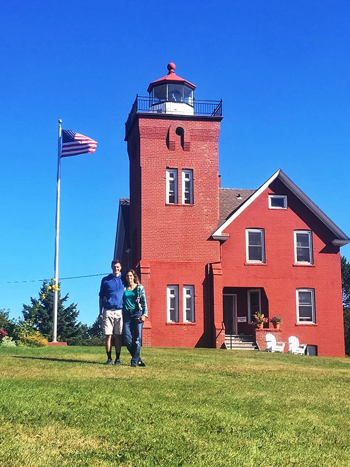 Picture-perfect memories in the making. This lighthouse isn't just a beacon for ships – it's a magnet for couples seeking that ideal "wish you were here" moment.