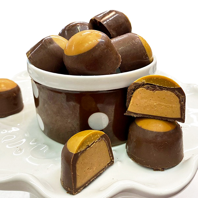 Peanut butter's fancy night out! These elegant bites are dressed to impress, with a flavor that's red-carpet ready.