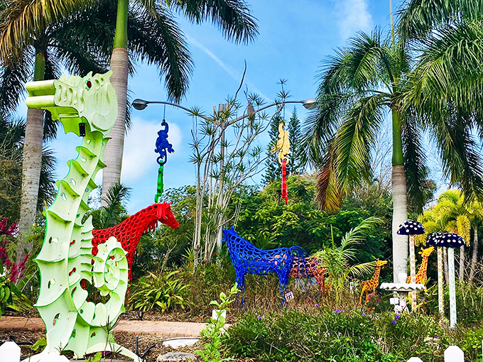 It's a menagerie of mirth! These sculptures are having more fun than a barrel of monkeys &ndash; and they're a lot more colorful too.