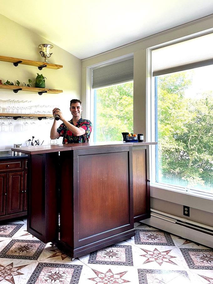 Behind every great inn is a great bartender. This mixology maestro looks ready to shake up your evening - and maybe a mean martini.