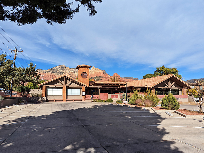 Elote Cafe: Where the views are as breathtaking as the flavors. Sedona's red rocks have nothing on this corn-ucopia of delights!