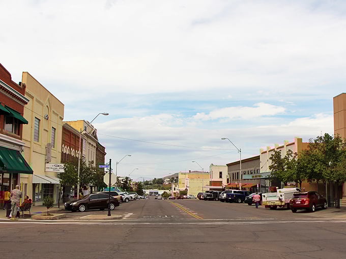 Globe's historic downtown is a copper-tinged dream. It's as if the whole town got a vintage Instagram filter!