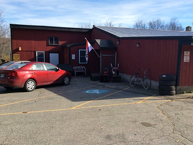 Hidden Treasures lives up to its name &ndash; it's like a treasure chest disguised as a barn. X marks the spot!