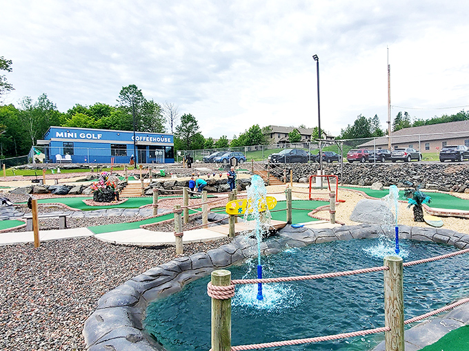 Rogue Eagle: Where the North Shore meets hole-in-one dreams. This nautical-themed course is a splash of coastal charm in Proctor.