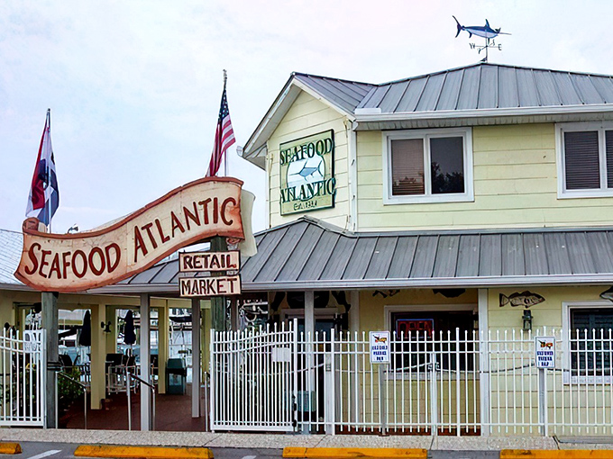 Seafood Atlantic: Where the lobsters are so fresh, they might've hitched a ride on a SpaceX rocket!