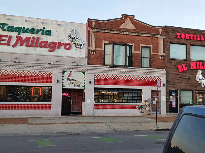 Taqueria El Milagro: Where miracles happen one tortilla at a time! This Little Village legend proves that sometimes, the simplest ingredients create the biggest wows.