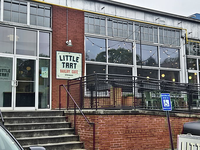 The Little Tart Bakeshop: Proof that dynamite comes in small packages. This cozy corner of pastry paradise is serving up big flavors in a charming brick wrapper.