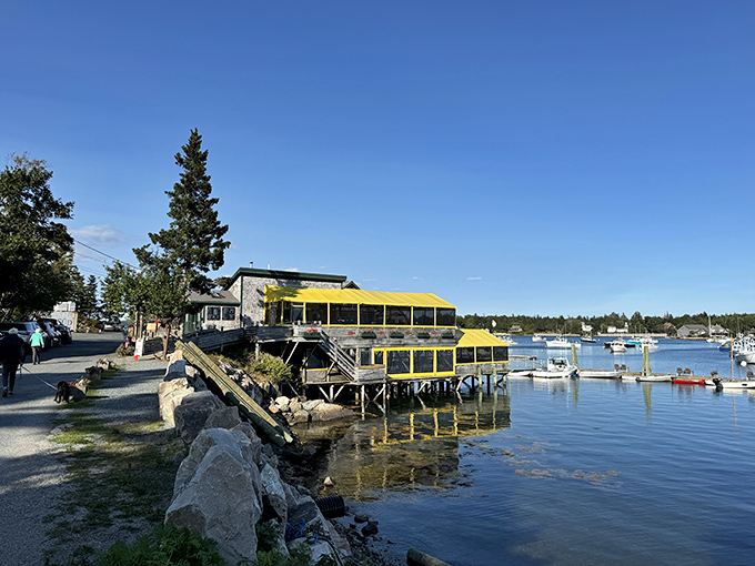 Thurston's: Where "yellow submarine" refers to the awning, not the Beatles. But the food? It's a hit parade!