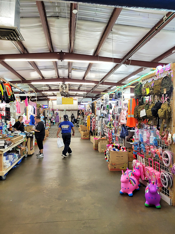 Outdoor bargains abound at Peachtree Peddlers. It's a flea market fiesta where every find feels like striking gold.