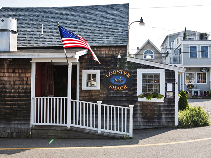 Lobster rolls and ocean rolls &ndash; this shack serves up the perfect pairing of seafood and scenery.