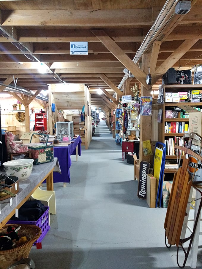 Aisle after aisle of "aha!" moments. This indoor-outdoor extravaganza is where the thrill of the hunt meets the joy of discovery.