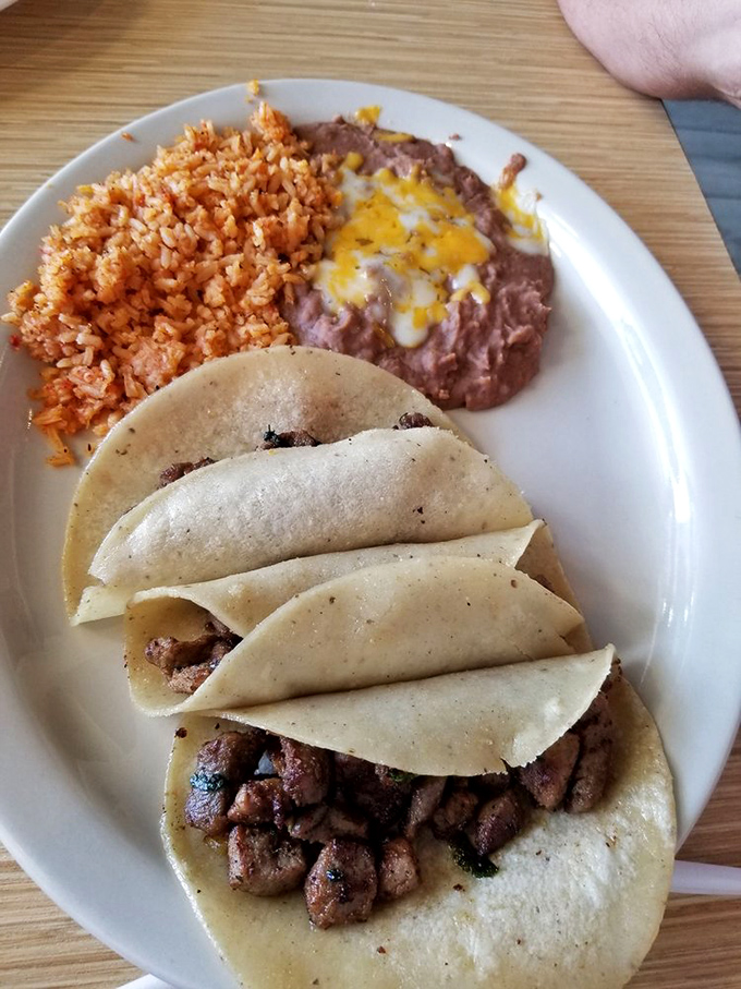 Carne asada tacos: Simple, authentic, and more satisfying than finding the TV remote in record time.