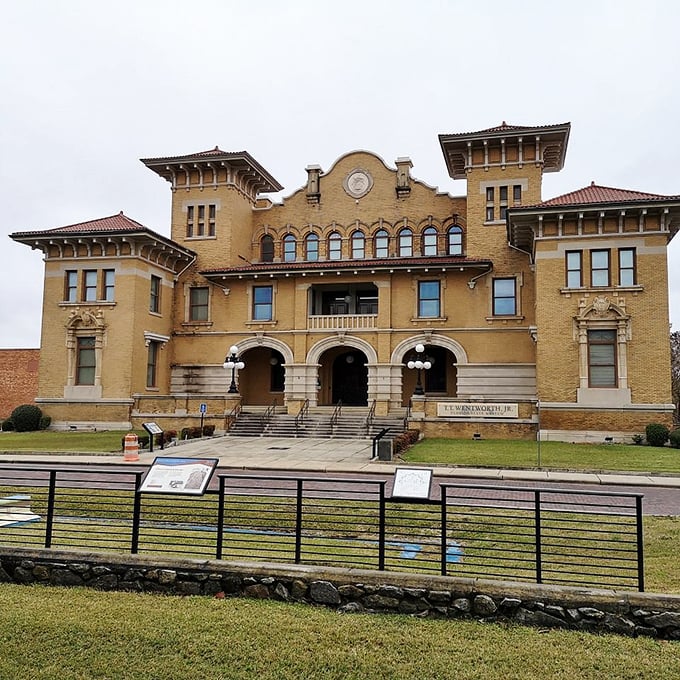 The Pensacola Museum of History: Where the past comes alive, and your high school history teacher would finally approve of your weekend plans.