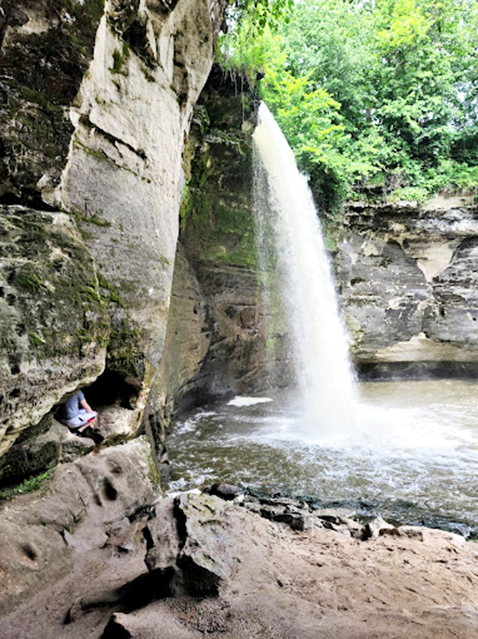 Up close and personal with Mother Nature's power wash. This fall's got more hang time than Michael Jordan in his prime!