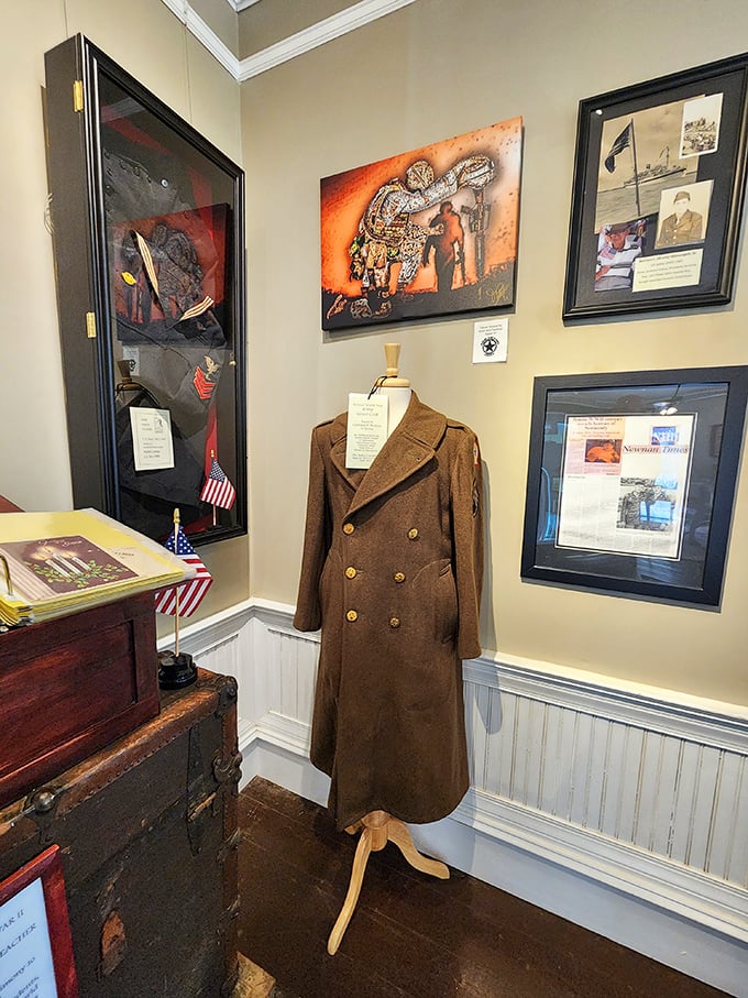Time travel, Senoia style! Step into this room and you might just hear echoes of Civil War cannons and flapper giggles.