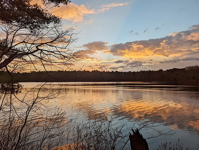Sunset symphony: Nature's daily light show that puts Vegas to shame, minus the Elvis impersonators and slot machines.