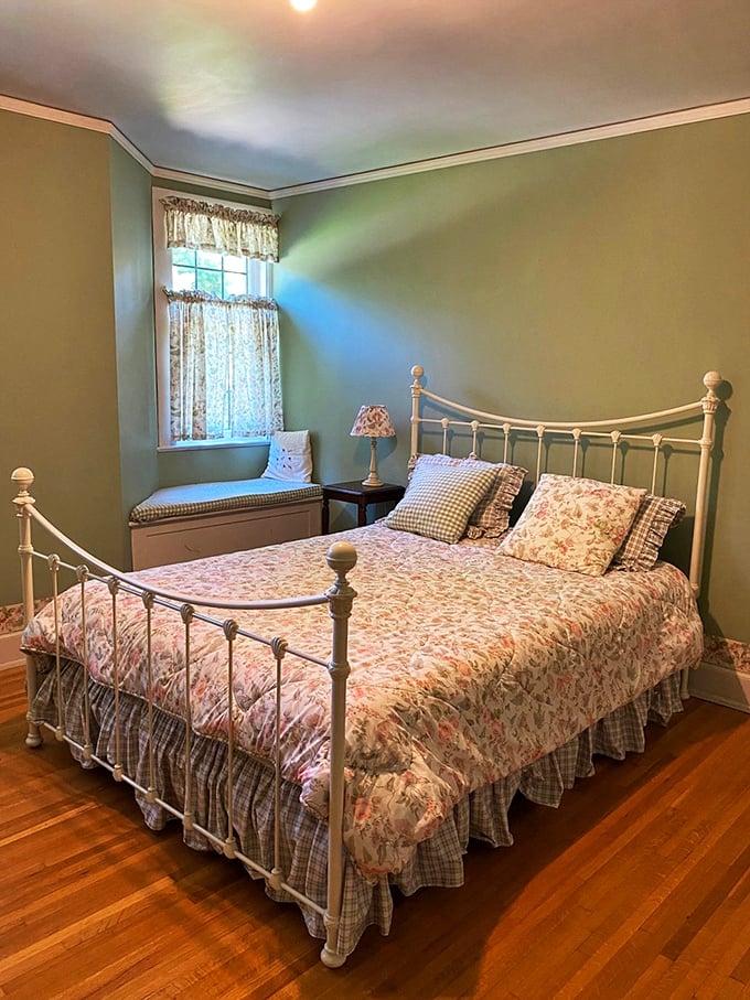Sweet dreams are made of this! This cozy bedroom is like stepping into a Jane Austen novel.
