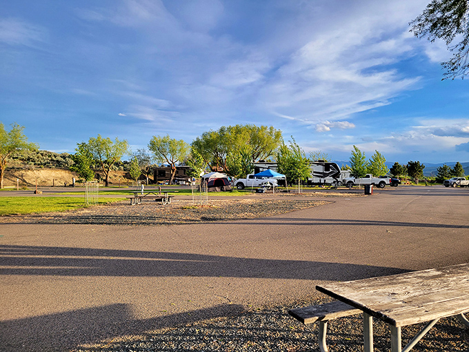 RV there yet? This campsite's got more hooks than a pop song, perfect for your home away from home.