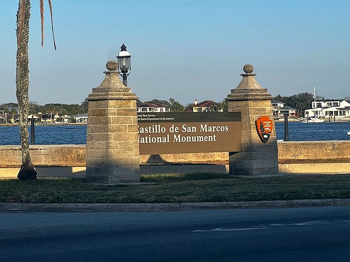 Welcome to history's hottest address! This sign's got more star power than the Hollywood Walk of Fame - at least for history buffs.