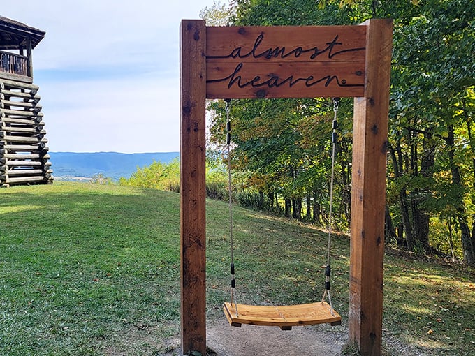 Almost heaven? We'd say this swing is the full package. Talk about a picture-perfect moment!
