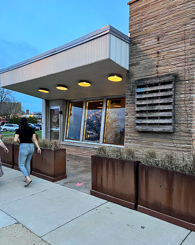 Bien Trucha: Where tacos get a modern makeover. It's like Apple designed a restaurant, but with 100% more guacamole.